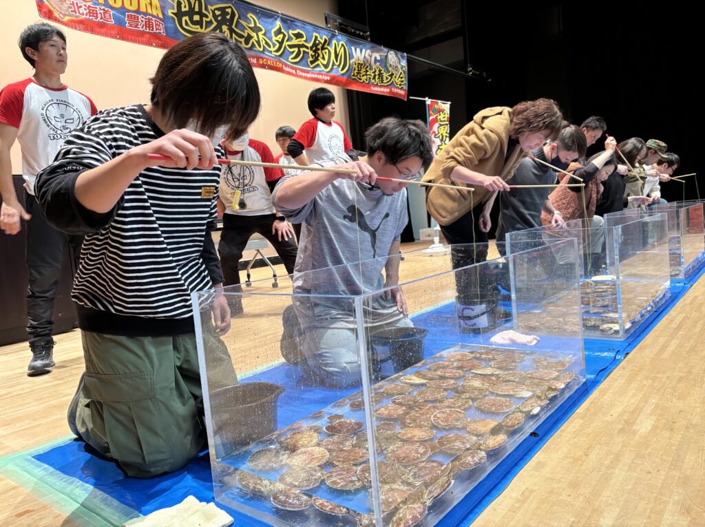 特別体験プログラム「TOYOURA世界ホタテ釣り選手権大会 in AOAO SAPPORO」 - AOAO SAPPORO | 生命のワンダー 〜みえないものがみえてくる〜